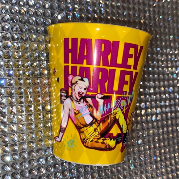 DC Comics | Dining | Harley Quinn Birds Of Prey Plastic Shot Cup Nwt ...